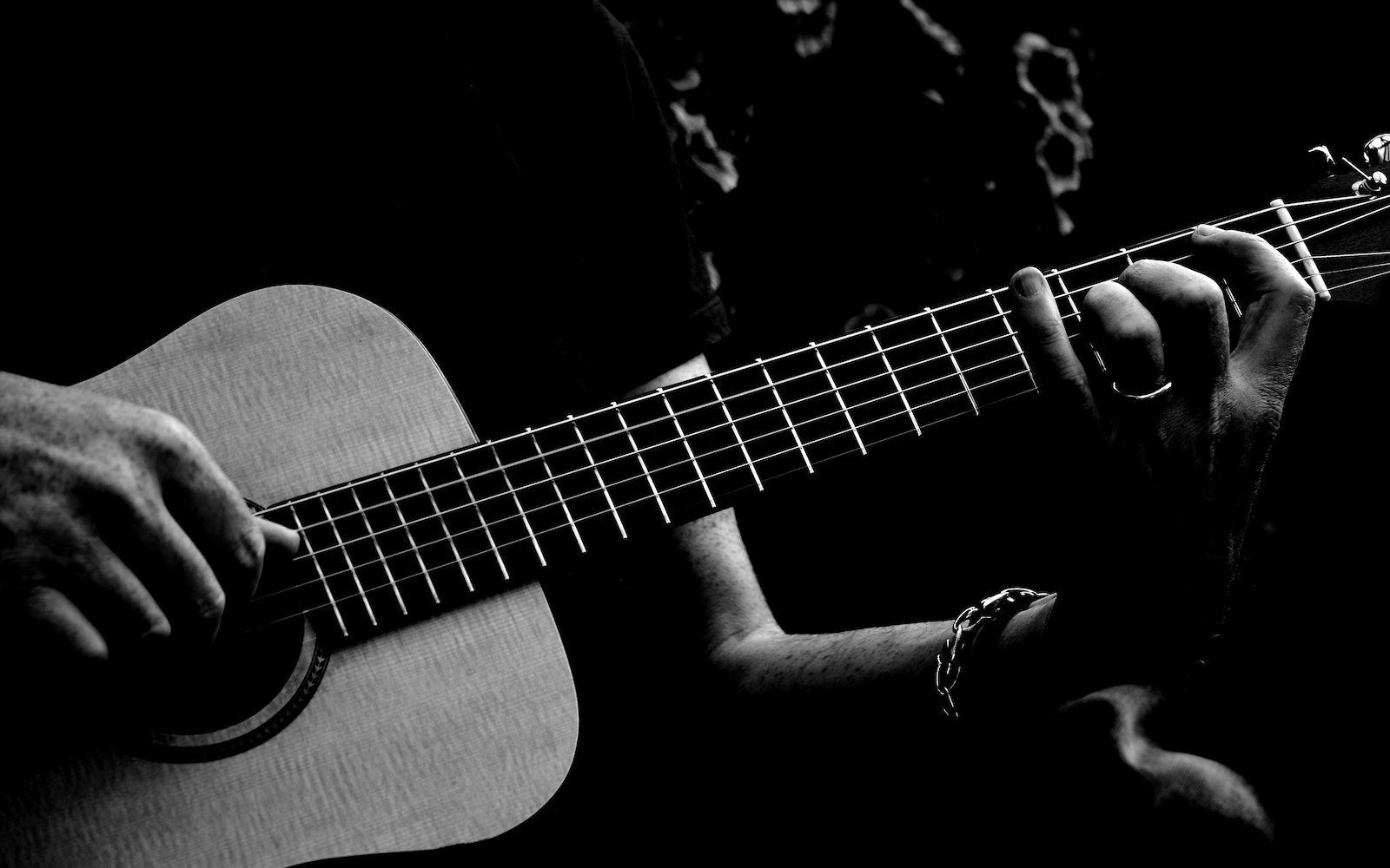 10 DIY Guitar Mods To Try - Iron Age Guitar Accessories